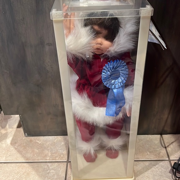 true to life | Holiday | True To Life Success Girls Sasha | Poshmark